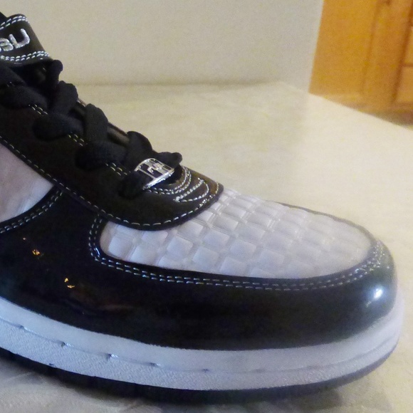 FUBU | Shoes | Fubu Spash Lo Sneakers Size M Black And Whit | Poshmark